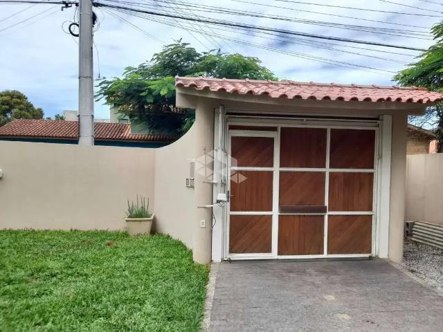 Casa / Sobrado para Venda em Florianópolis/SC São João do Rio Vermelho 3 Quartos
