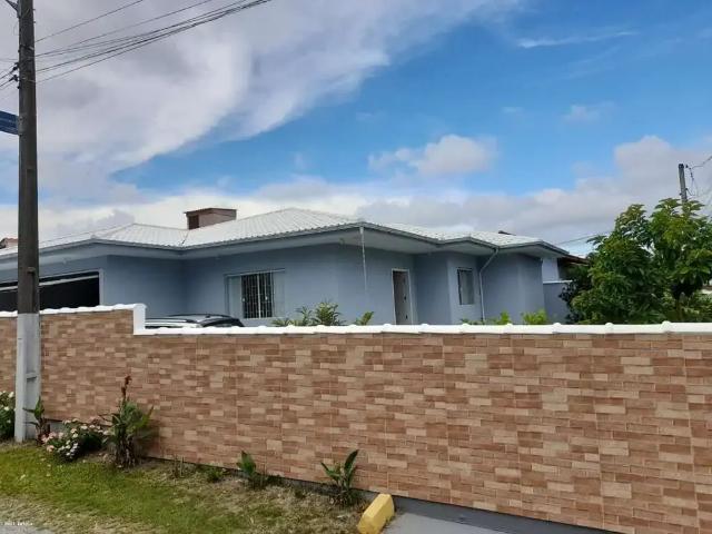 Casa / Sobrado para Venda em Florianópolis/SC São João do Rio Vermelho 3 Quartos