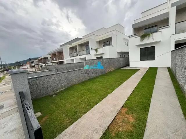 Casa / Sobrado para Venda em Florianópolis/SC São João do Rio Vermelho 3 Quartos
