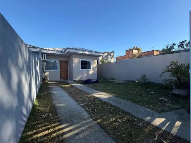 Casa / Sobrado para Venda em Florianópolis/SC São João do Rio Vermelho 3 Quartos