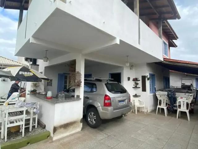 Casa / Sobrado para Venda em Florianópolis/SC São João do Rio Vermelho 3 Quartos