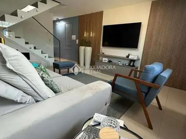 Casa / Sobrado para Venda em Florianópolis/SC São João do Rio Vermelho 3 Quartos
