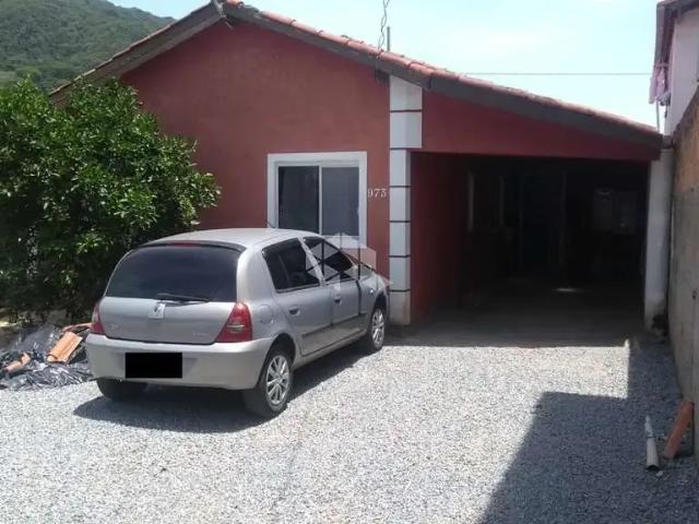 Casa / Sobrado para Venda em Florianópolis/SC São João do Rio Vermelho 3 Quartos