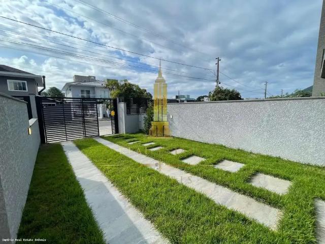 Casa / Sobrado para Venda em Florianópolis/SC São João do Rio Vermelho 3 Quartos