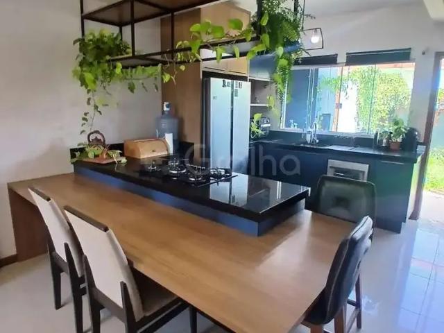 Casa / Sobrado para Venda em Florianópolis/SC São João do Rio Vermelho 3 Quartos