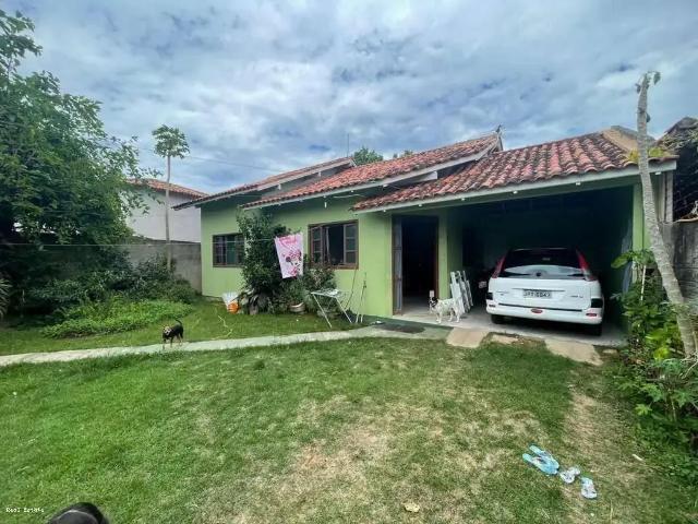 Casa / Sobrado para Venda em Florianópolis/SC São João do Rio Vermelho 3 Quartos