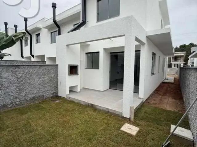Casa / Sobrado para Venda em Florianópolis/SC São João do Rio Vermelho 3 Quartos