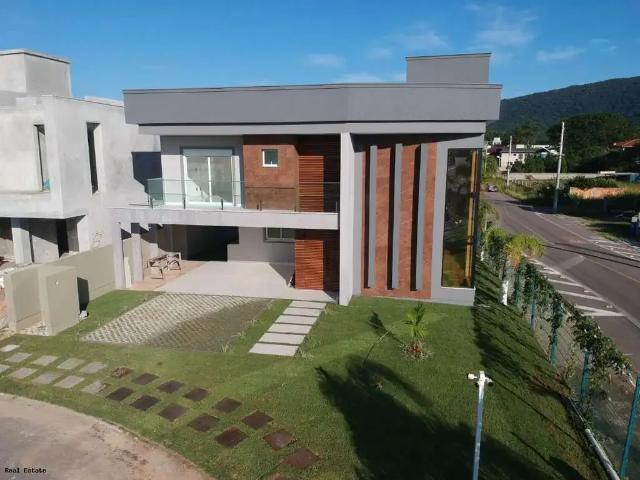 Casa / Sobrado para Venda em Florianópolis/SC São João do Rio Vermelho 3 Quartos