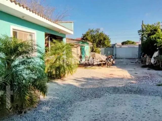 Casa / Sobrado para Venda em Florianópolis/SC São João do Rio Vermelho 3 Quartos