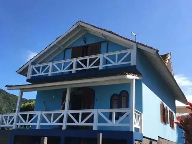 Casa / Sobrado para Venda em Florianópolis/SC São João do Rio Vermelho 3 Quartos