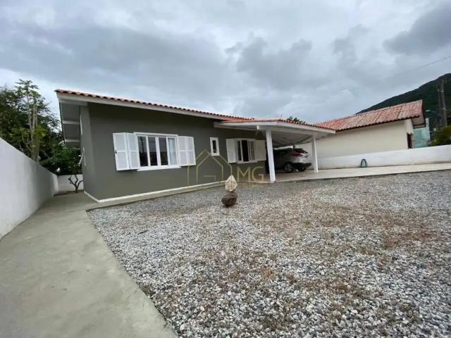 Casa / Sobrado para Venda em Florianópolis/SC São João do Rio Vermelho 3 Quartos
