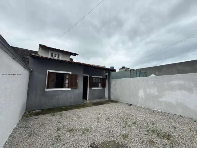Casa / Sobrado para Venda em Florianópolis/SC São João do Rio Vermelho 3 Quartos