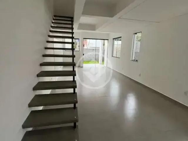 Casa / Sobrado para Venda em Florianópolis/SC São João do Rio Vermelho 3 Quartos
