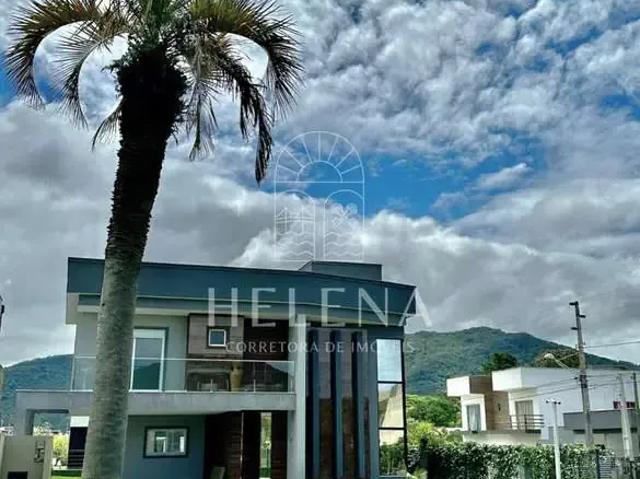 Casa / Sobrado para Venda em Florianópolis/SC São João do Rio Vermelho 3 Quartos