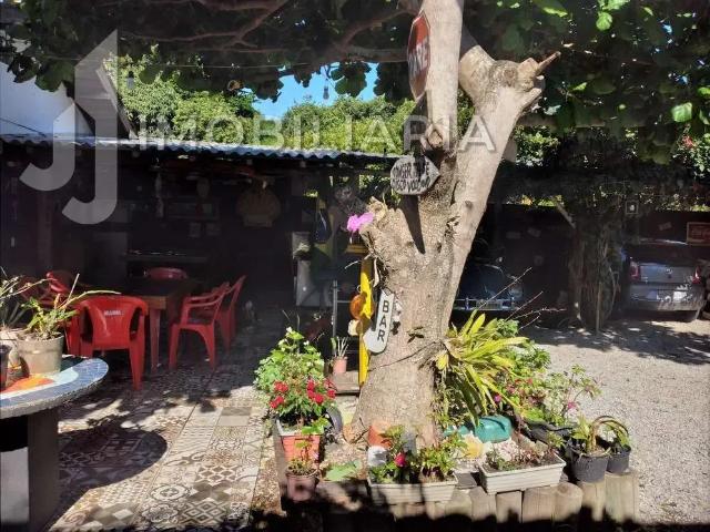 Casa / Sobrado para Venda em Florianópolis/SC São João do Rio Vermelho 3 Quartos