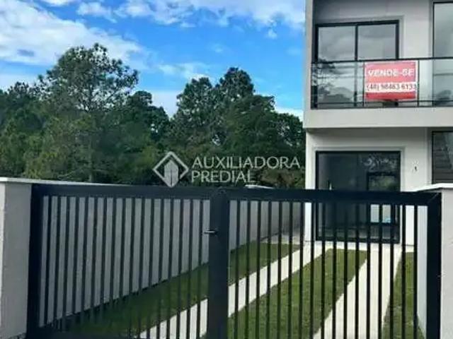 Casa / Sobrado para Venda em Florianópolis/SC São João do Rio Vermelho 3 Quartos