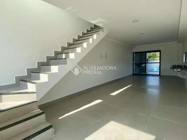 Casa / Sobrado para Venda em Florianópolis/SC São João do Rio Vermelho 3 Quartos