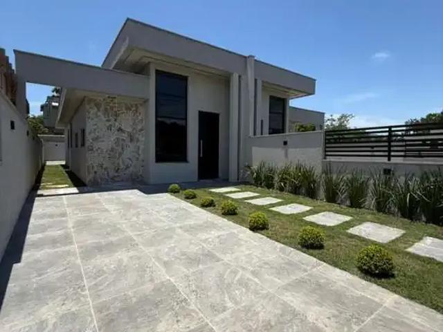 Casa / Sobrado para Venda em Florianópolis/SC São João do Rio Vermelho 3 Quartos