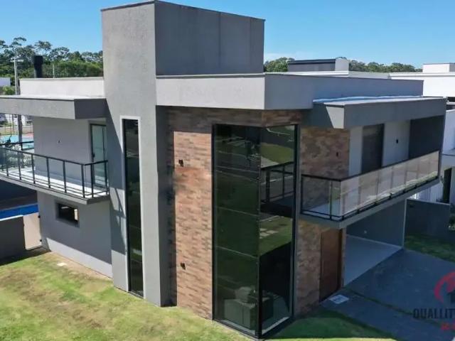 Casa / Sobrado para Venda em Florianópolis/SC São João do Rio Vermelho 4 Quartos