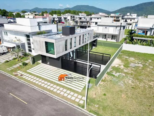 Casa / Sobrado para Venda em Florianópolis/SC São João do Rio Vermelho 4 Quartos