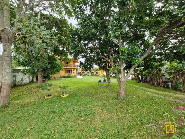 Casa / Sobrado para Venda em Florianópolis/SC São João do Rio Vermelho 4 Quartos