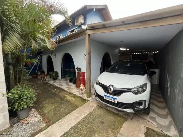 Casa / Sobrado para Venda em Florianópolis/SC São João do Rio Vermelho 4 Quartos