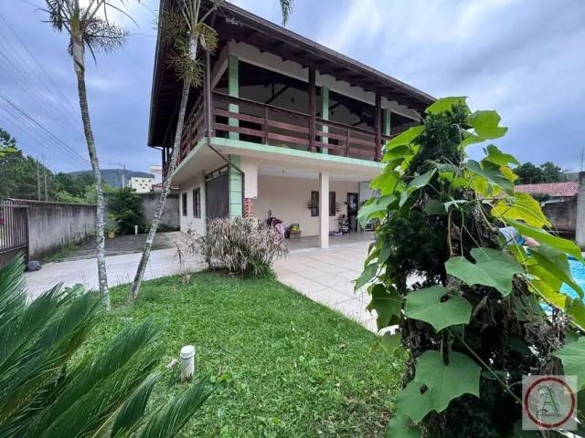 Casa / Sobrado para Venda em Florianópolis/SC São João do Rio Vermelho 5 Quartos