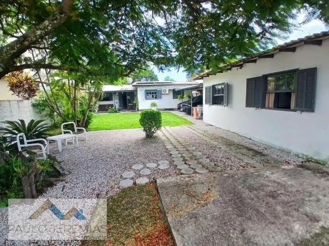 Casa / Sobrado para Venda em Florianópolis/SC São João do Rio Vermelho 5 Quartos