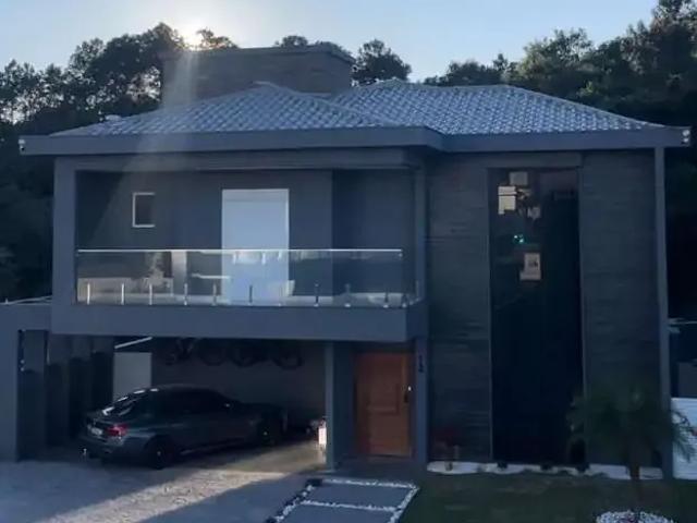 Casa / Sobrado para Venda em Florianópolis/SC São João do Rio Vermelho 5 Quartos