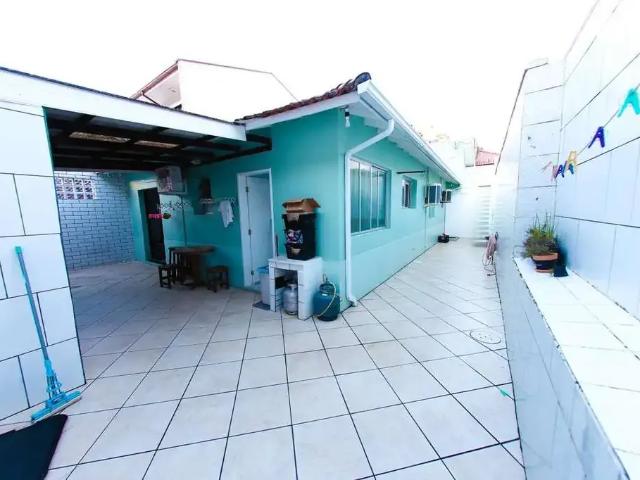 Casa / Sobrado para Venda em Florianópolis/SC Saco dos Limões 2 Quartos