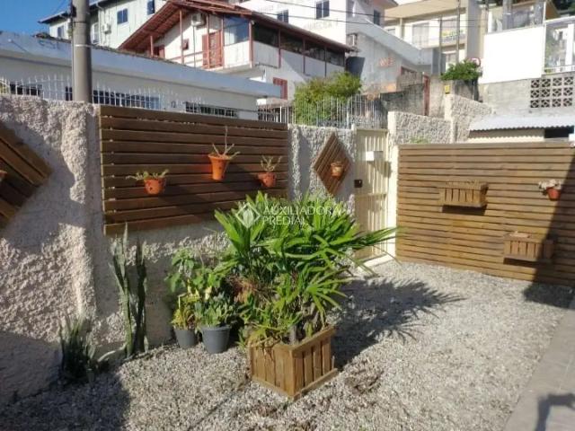 Casa / Sobrado para Venda em Florianópolis/SC Saco dos Limões 3 Quartos