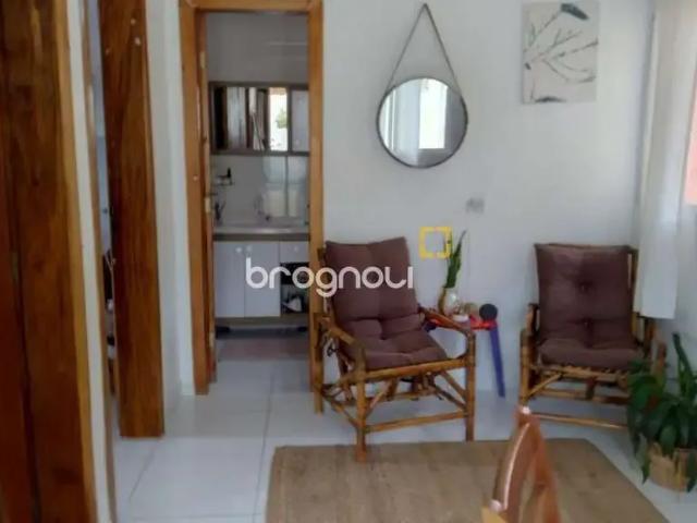 Casa / Sobrado para Venda em Florianópolis/SC Sambaqui 3 Quartos