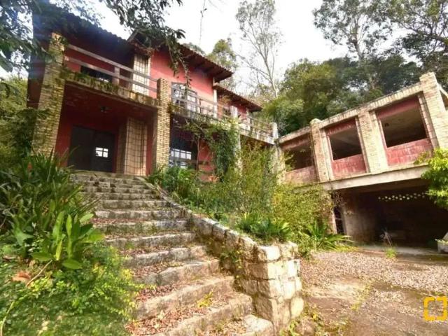 Casa / Sobrado para Venda em Florianópolis/SC Sambaqui 2 Quartos