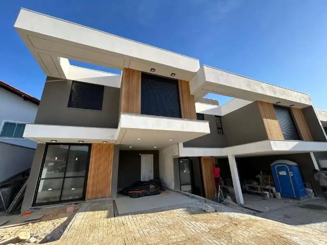 Casa / Sobrado para Venda em Florianópolis/SC Santo Antônio de Lisboa 3 Quartos