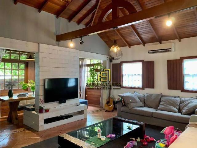 Casa / Sobrado para Venda em Florianópolis/SC Santo Antônio de Lisboa 4 Quartos