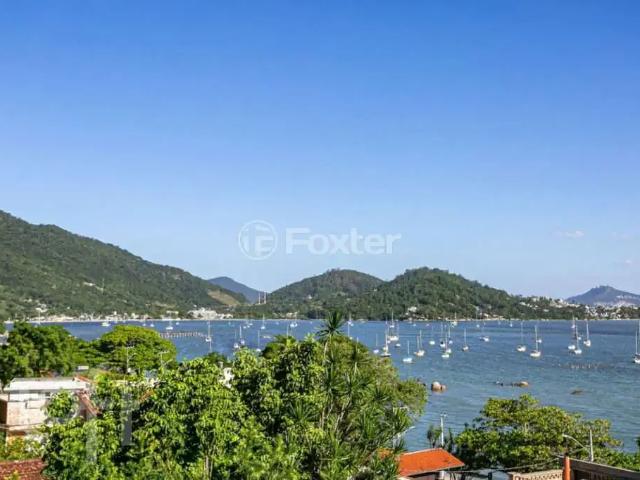 Casa / Sobrado para Venda em Florianópolis/SC Santo Antônio de Lisboa 5 Quartos