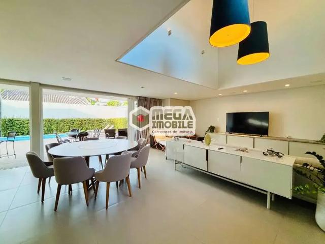 Casa / Sobrado para Venda em Florianópolis/SC Santa Mônica 3 Quartos