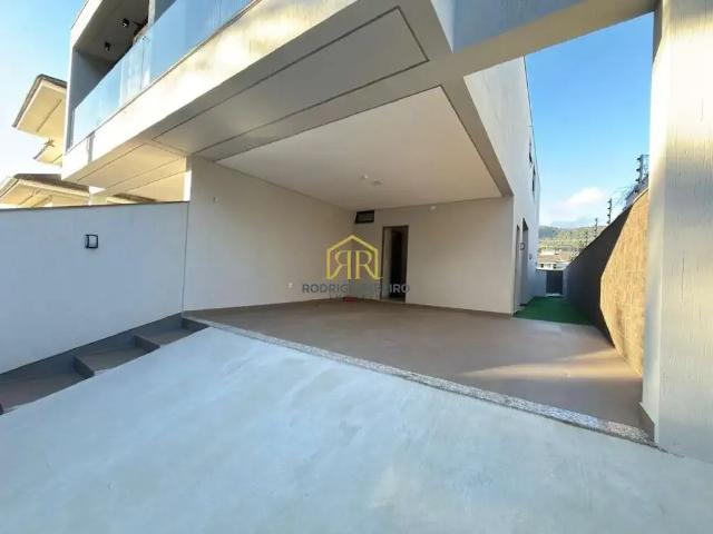 Casa / Sobrado para Venda em Florianópolis/SC Santa Mônica 3 Quartos