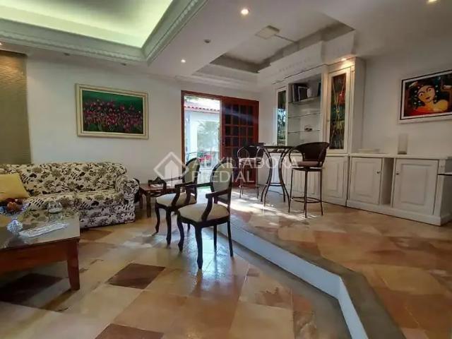Casa / Sobrado para Venda em Florianópolis/SC Santa Mônica 4 Quartos