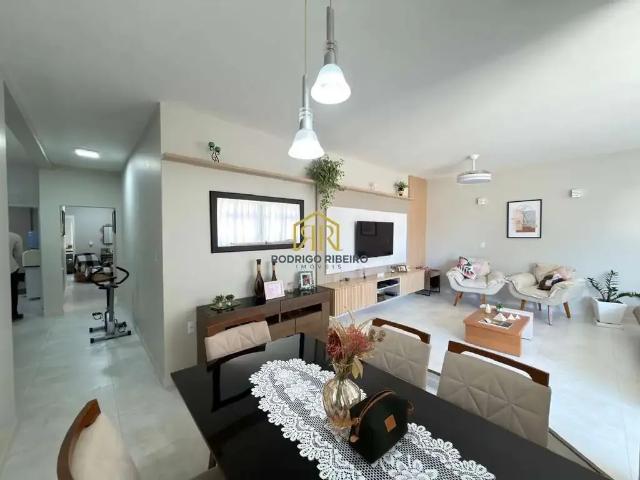 Casa / Sobrado para Venda em Florianópolis/SC Santa Mônica 4 Quartos
