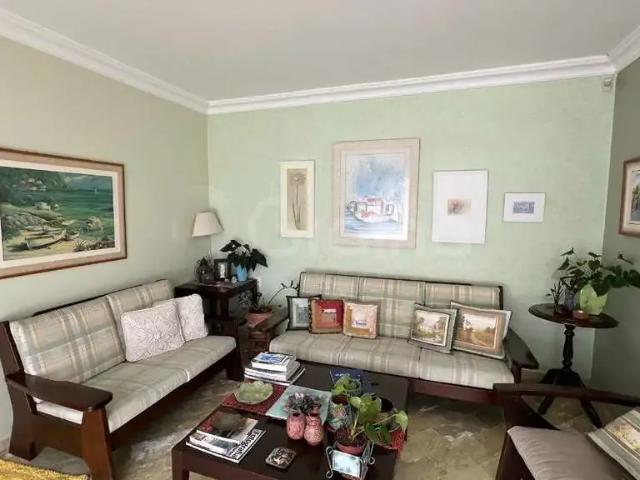 Casa / Sobrado para Venda em Florianópolis/SC Santa Mônica 4 Quartos