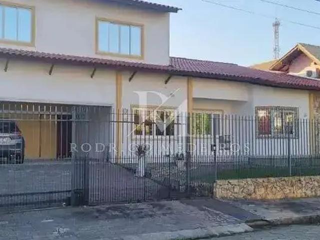 Casa / Sobrado para Venda em Florianópolis/SC Santa Mônica 4 Quartos