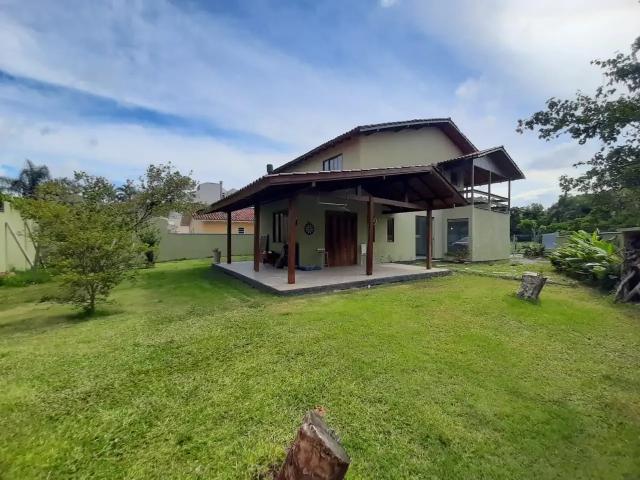 Casa / Sobrado para Venda em Florianópolis/SC Santa Mônica 5 Quartos
