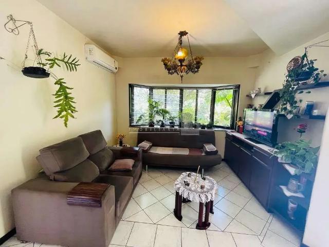 Casa / Sobrado para Venda em Florianópolis/SC Santa Mônica 5 Quartos