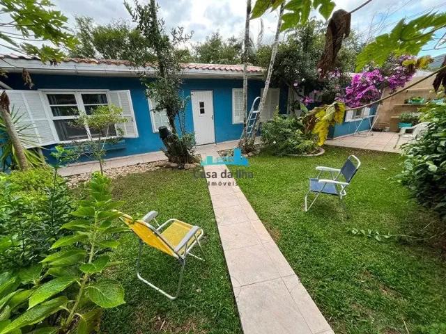 Casa / Sobrado para Venda em Florianópolis/SC Santa Mônica 6 Quartos