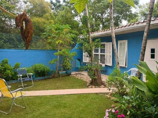 Casa / Sobrado para Venda em Florianópolis/SC Santa Mônica 7 Quartos