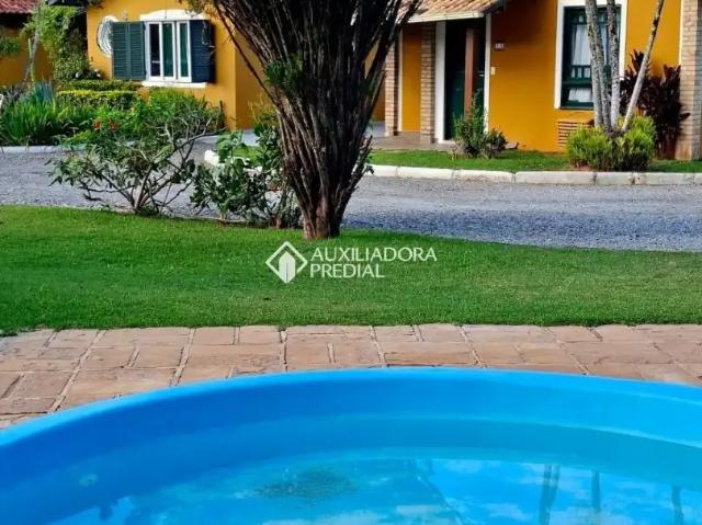 Casa / Sobrado para Venda em Florianópolis/SC Ponta das Canas 2 Quartos