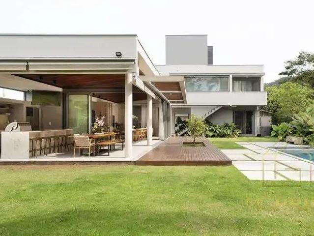 Casa / Sobrado para Venda em Florianópolis/SC Ponta das Canas 4 Quartos