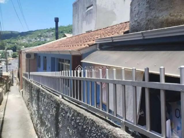 Casa / Sobrado para Venda em Florianópolis/SC Pantanal 3 Quartos