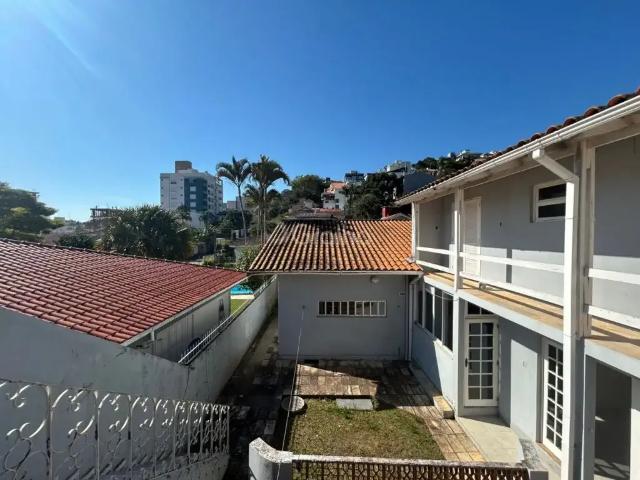 Casa / Sobrado para Venda em Florianópolis/SC Pantanal 6 Quartos
